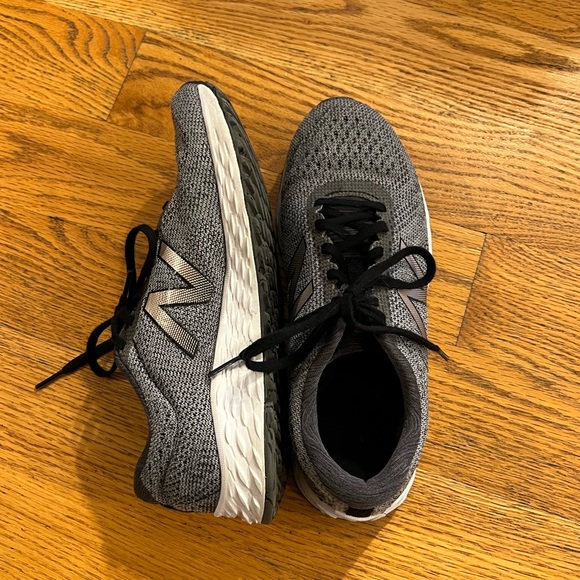 New Balance | Shoes | Womens New Balance Fresh Foam Arishi Sneakers ...